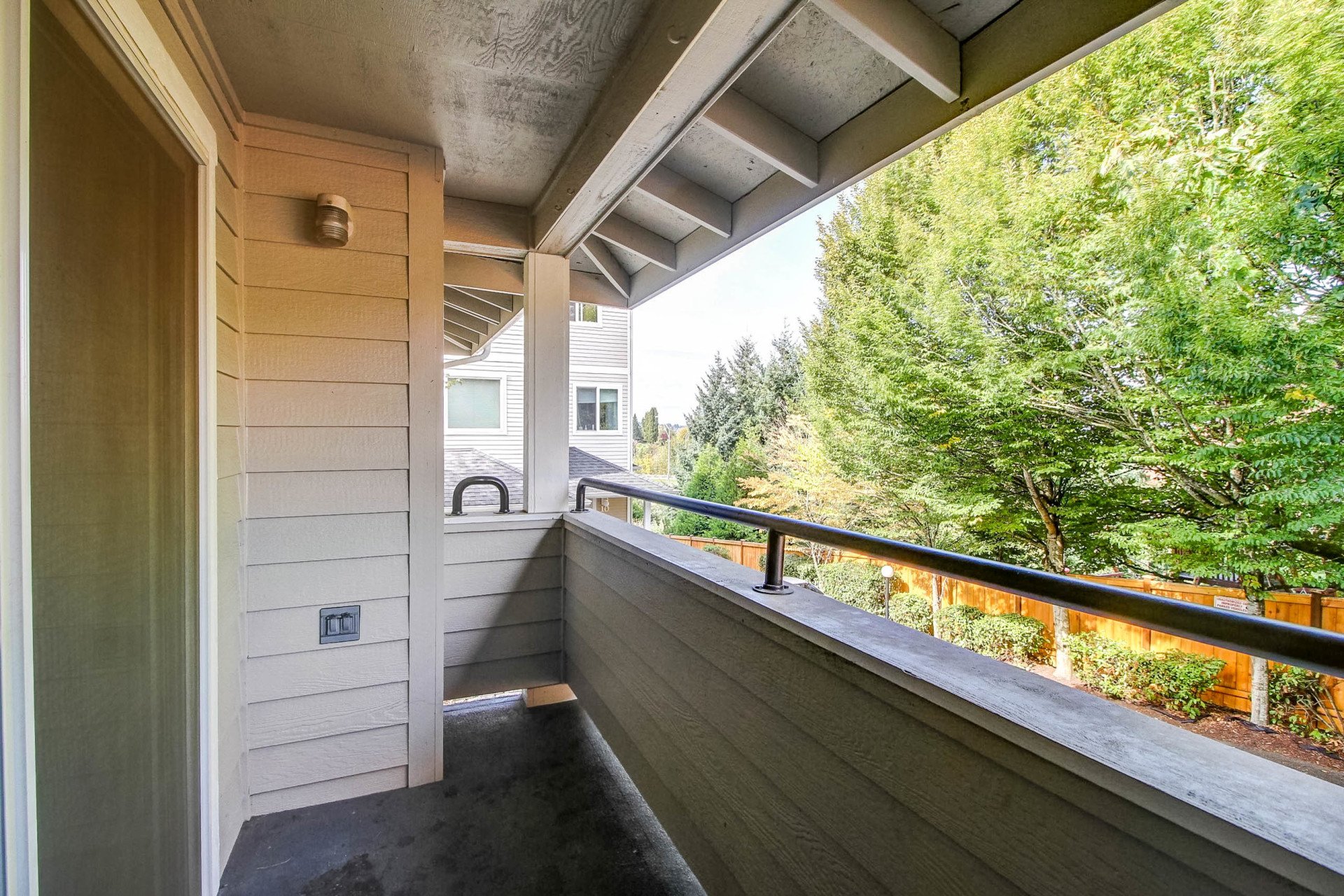 Residential: Meridian Terrace Townhomes