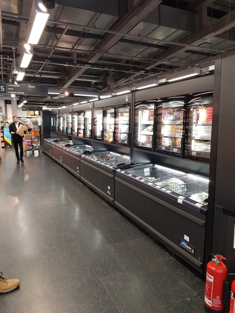 Arneg Osaka 3 - Glass Door Multi-Deck