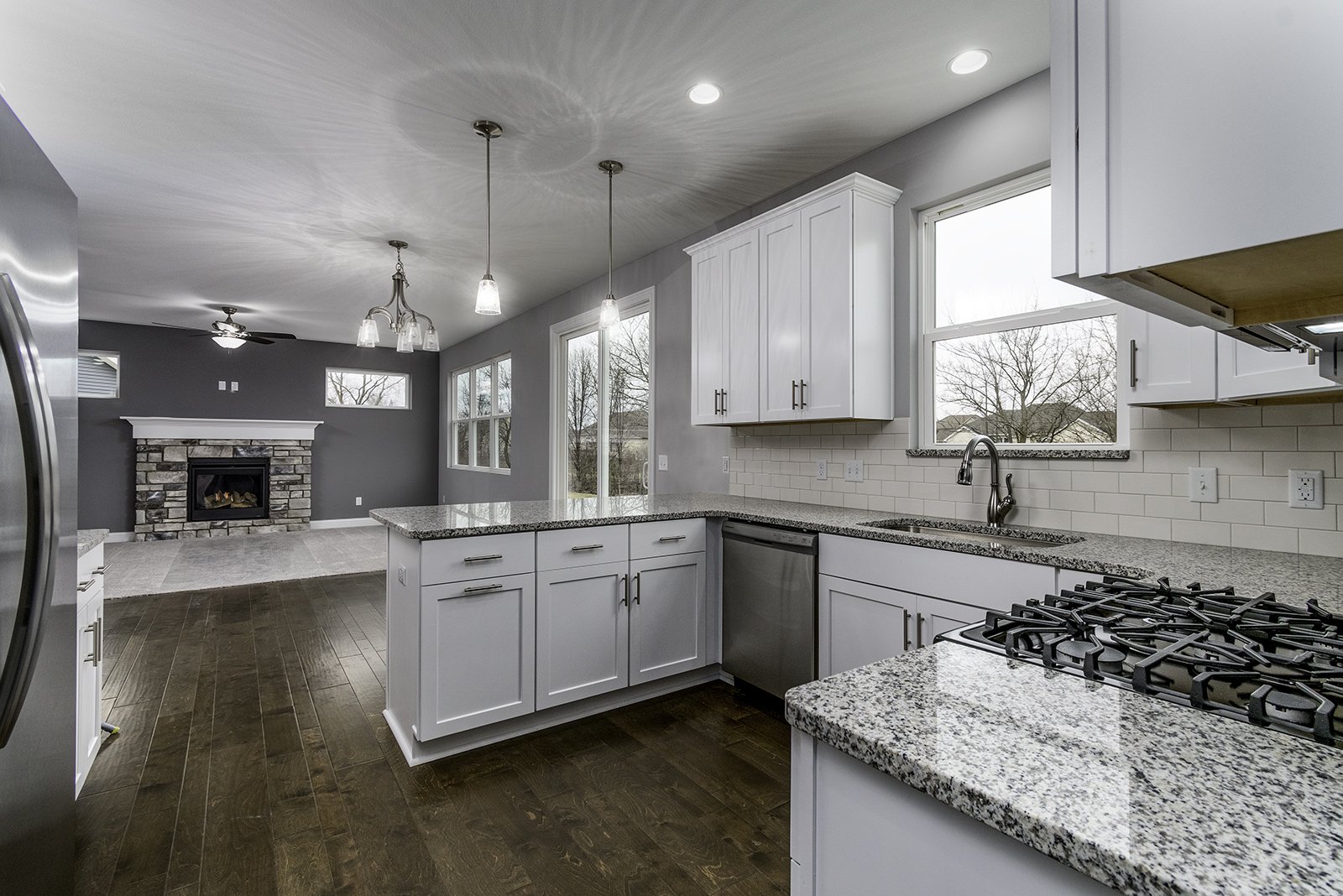 Interior Gallery | Buckeye Real Estate Group