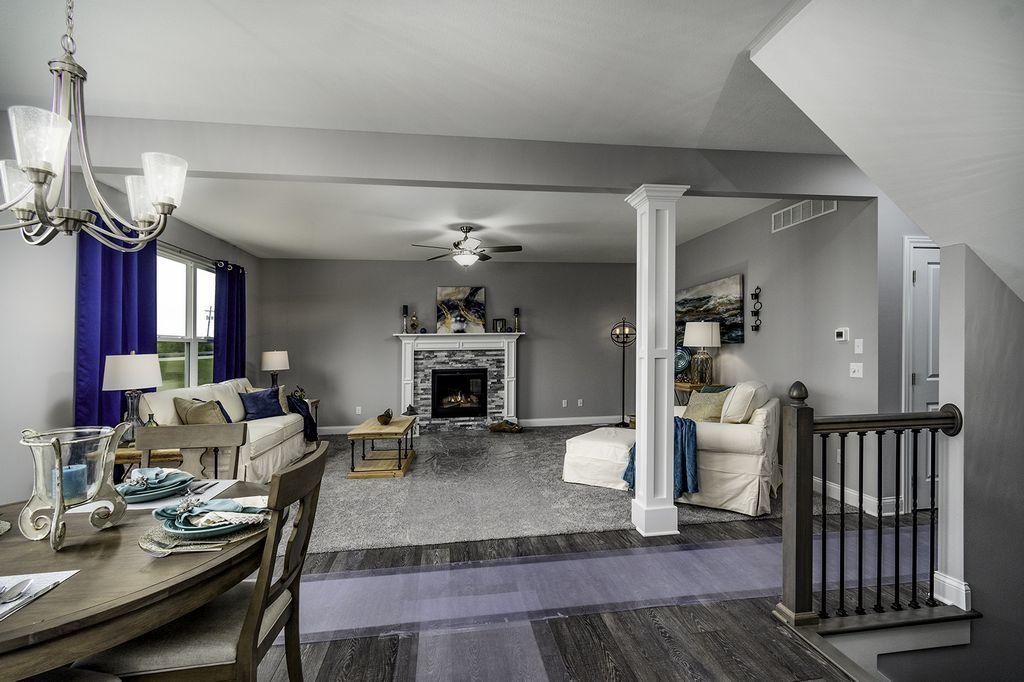 Interior Gallery | Buckeye Real Estate Group