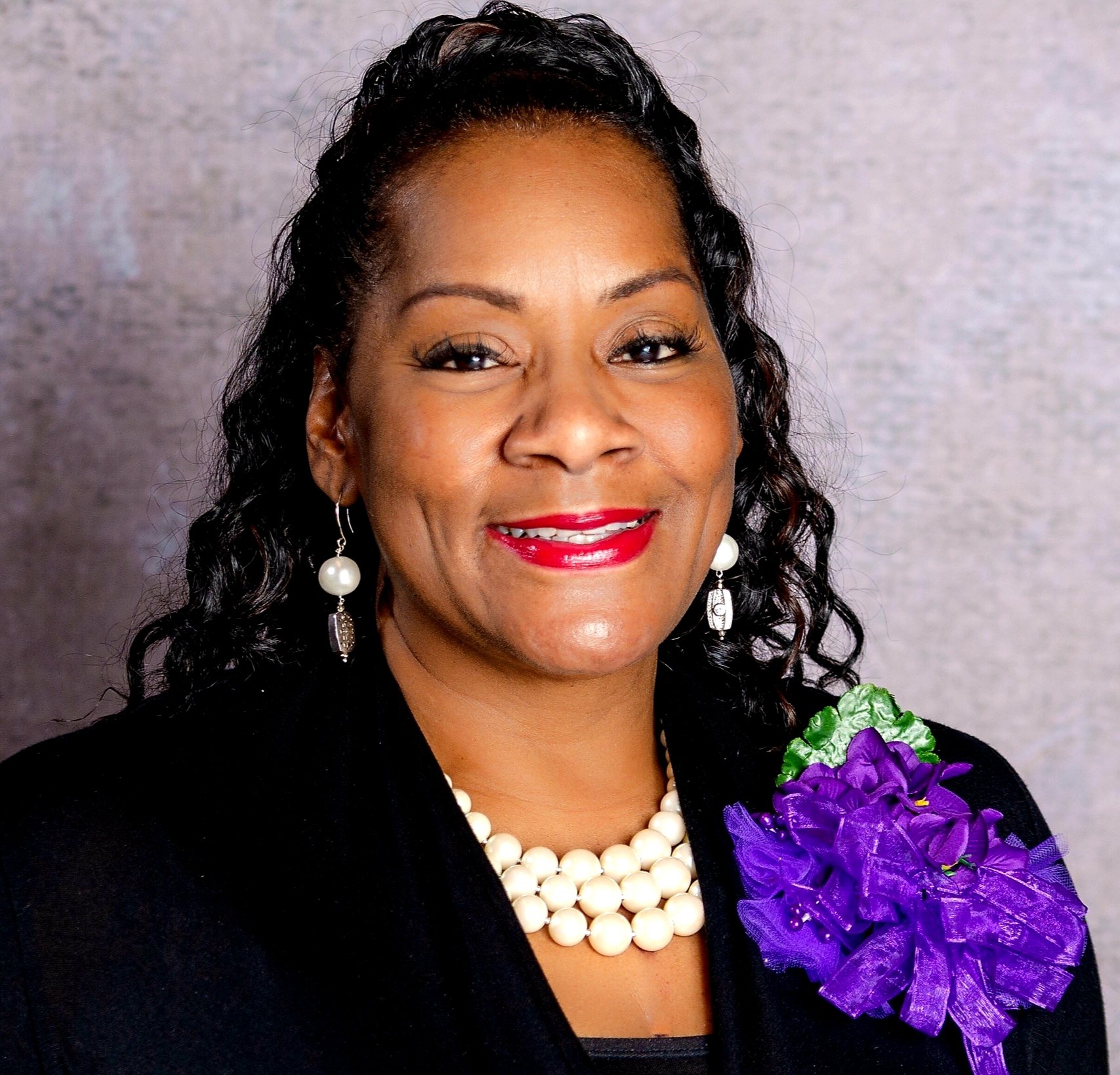 19-21 EXECUTIVE COMMITTEE