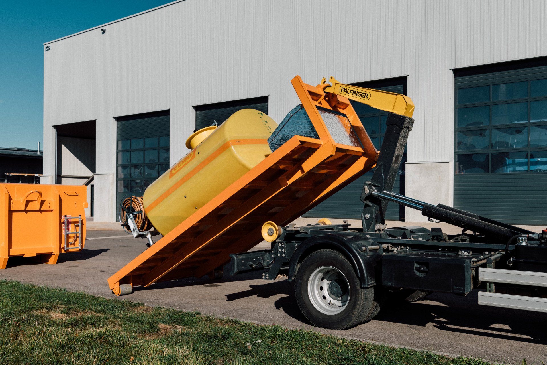 Abrollcontainer für Gemeinden | Ateliers mécaniques Dostert s.à r.l ...