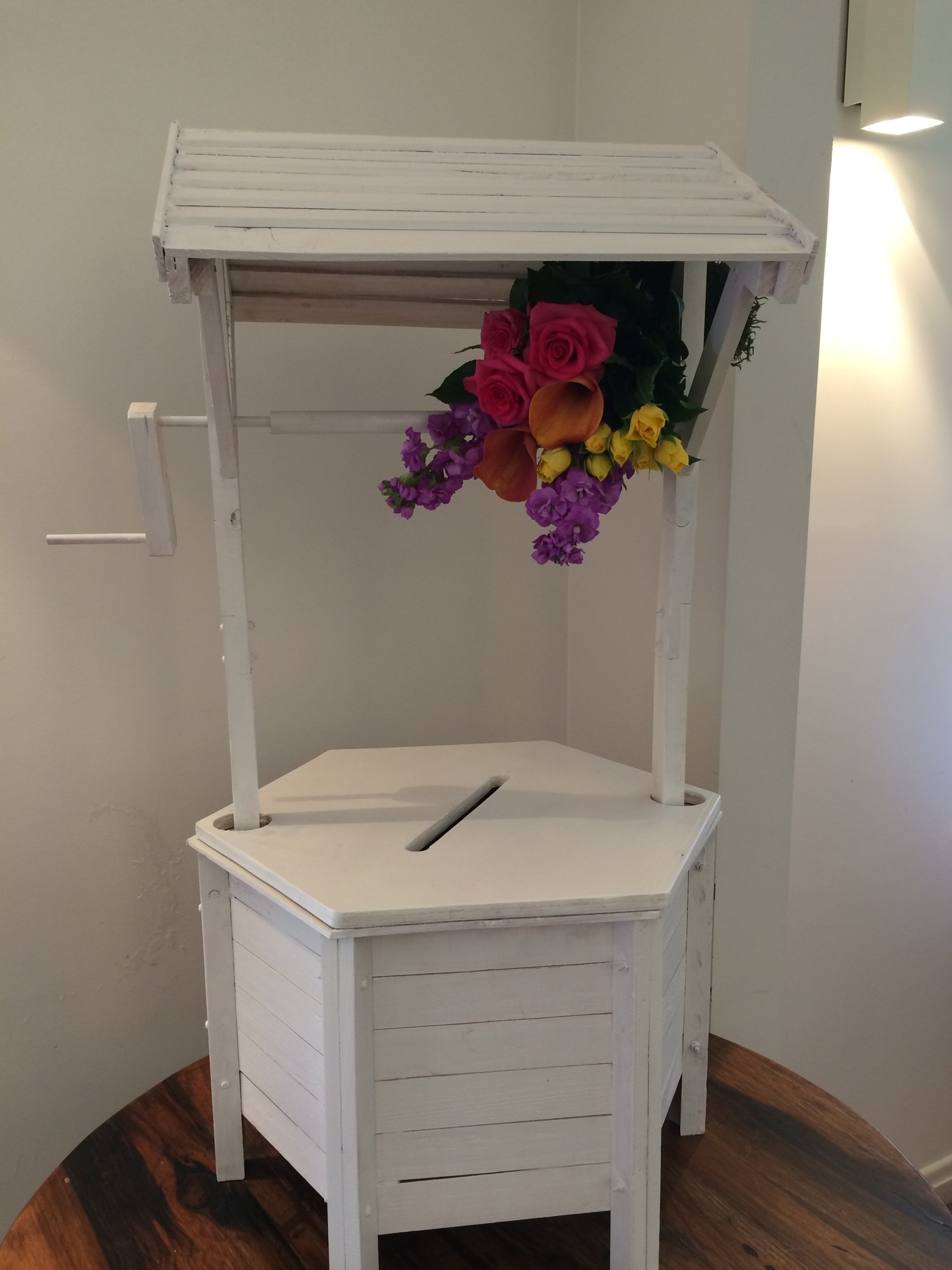 Center Pieces & Small Props | Auckland | Hire Party Supplies