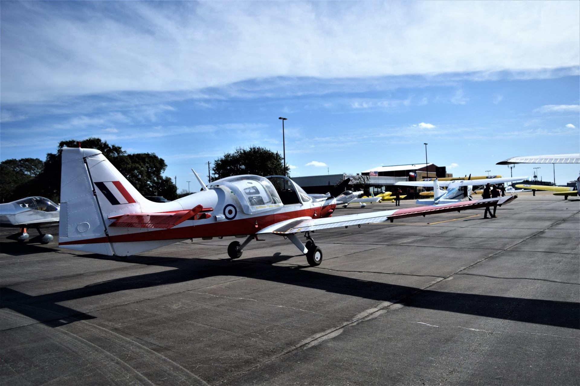 Runway Cafe | SEAFOOD RESTAURANT Angleton, TX