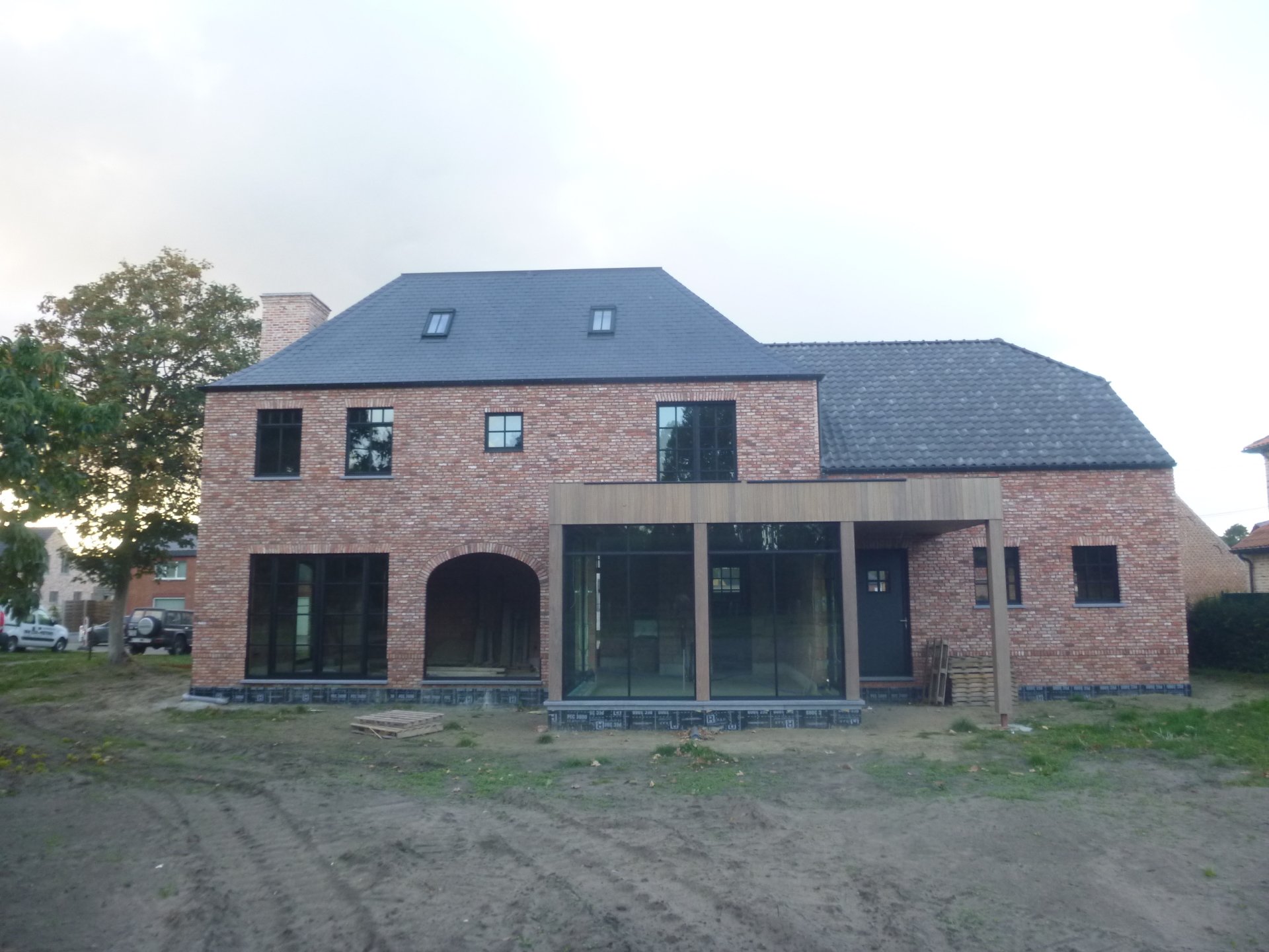 Landelijke nieuwbouw woning manoir stijl in Booischot ...