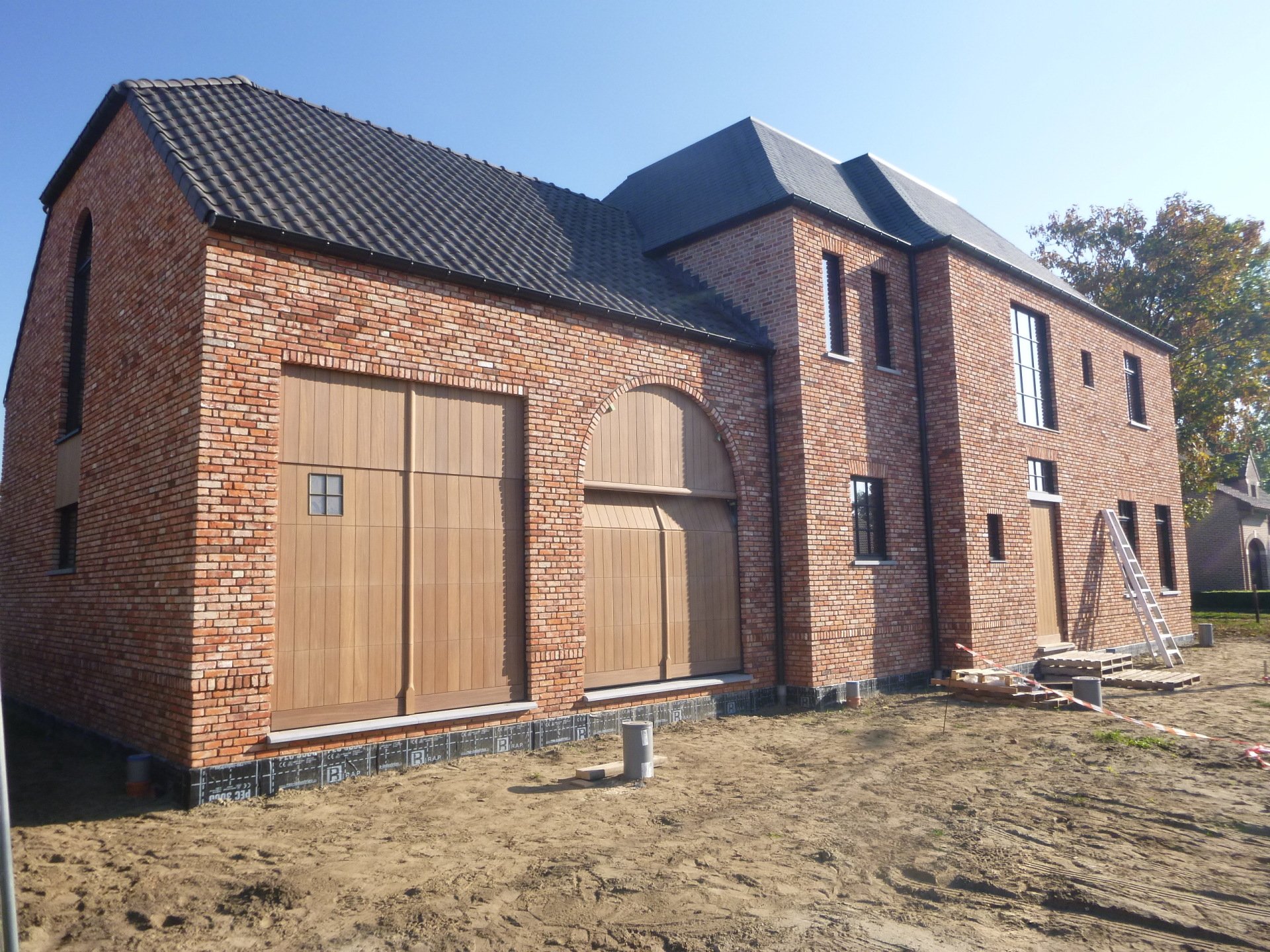 Landelijke nieuwbouw woning manoir stijl in Booischot ...