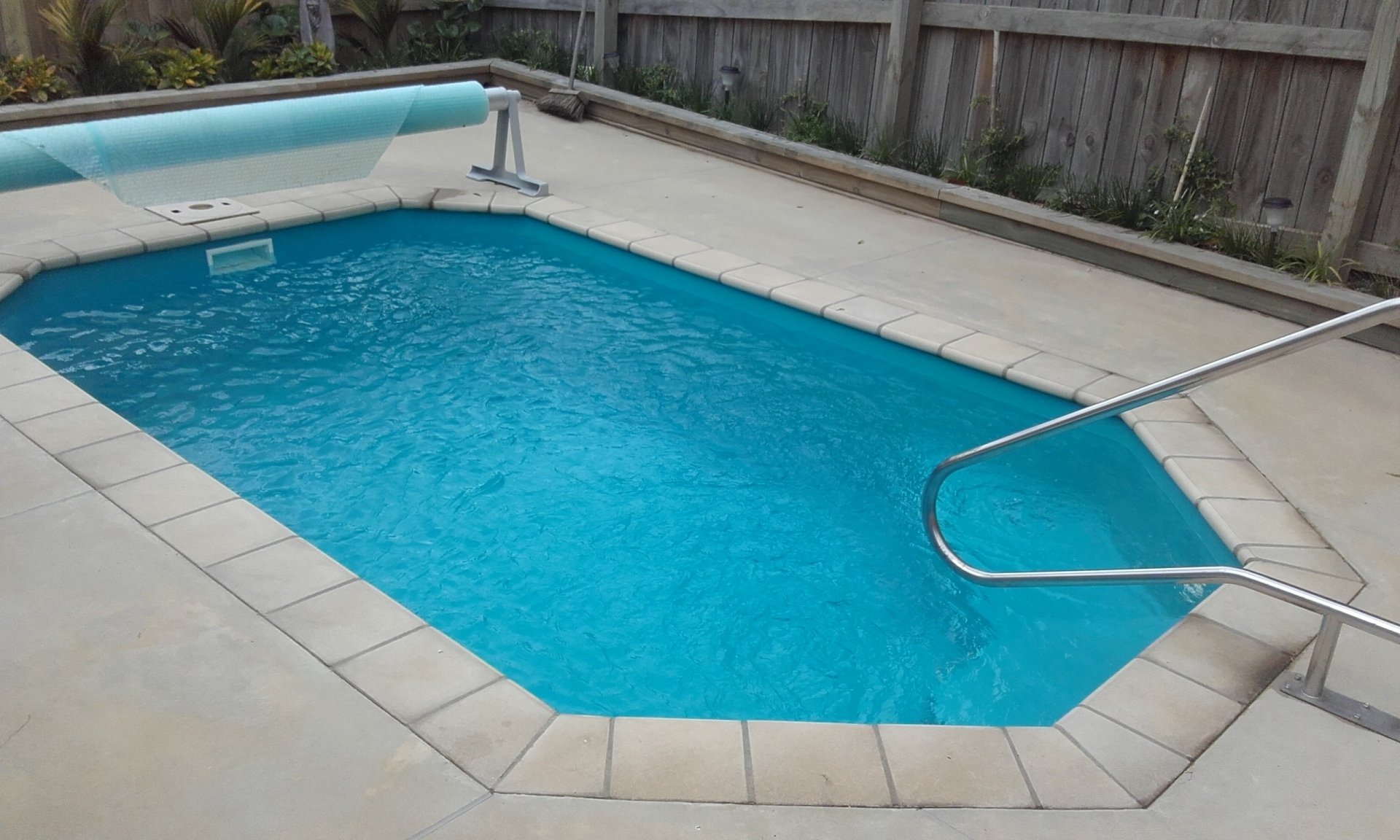 Penguin Pools NZ & Poolcorp Pools | Fibreglass Pools