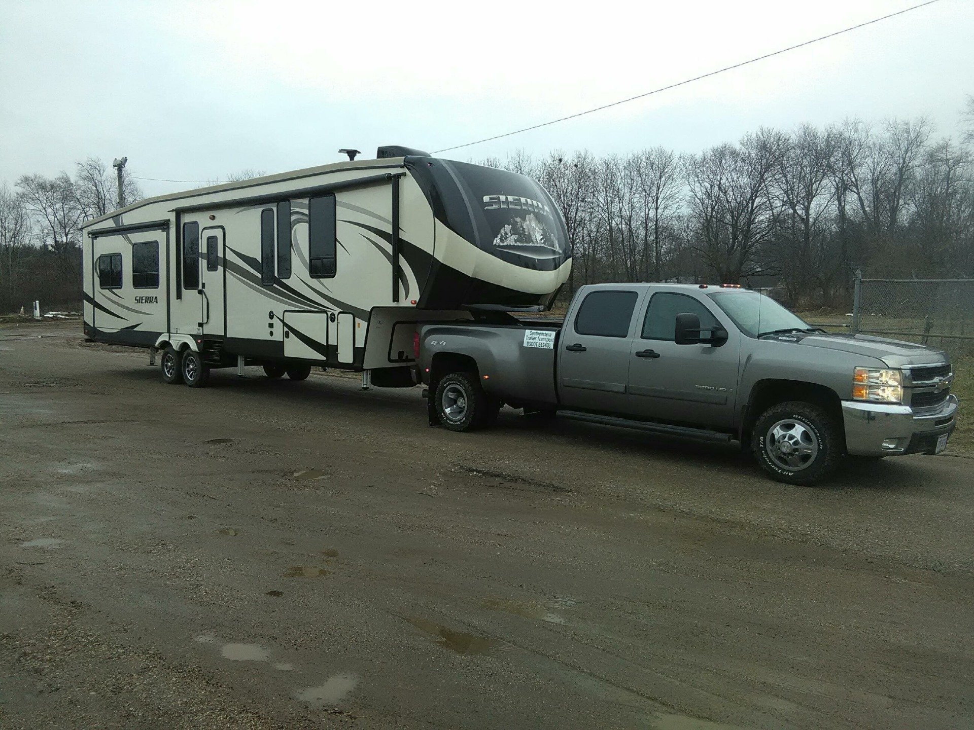 RV Transportation Services | RV Hauling Services