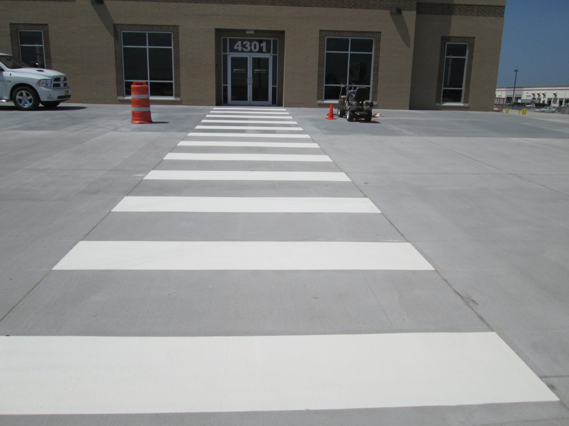 Pavement Maintenance in Van Buren, AR | Custom Pavement