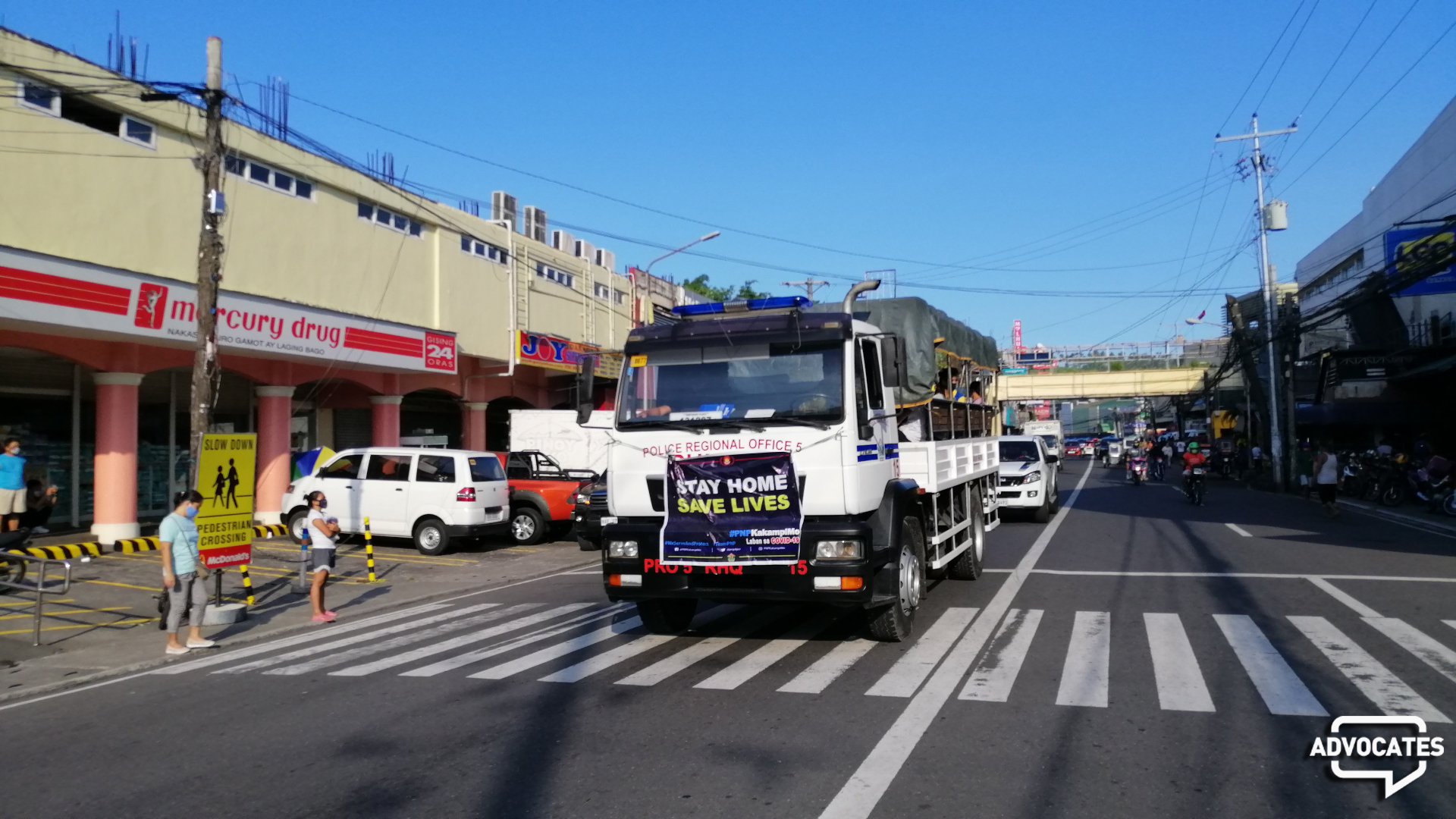 PNP Bicol helps commuters with Libreng Sakay PNP Bicol helps commuters with Libreng Sakay