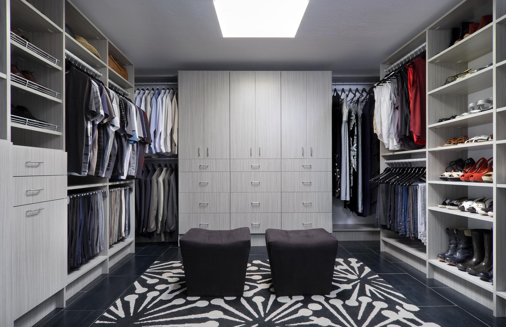 Custom closet system, design and installation services