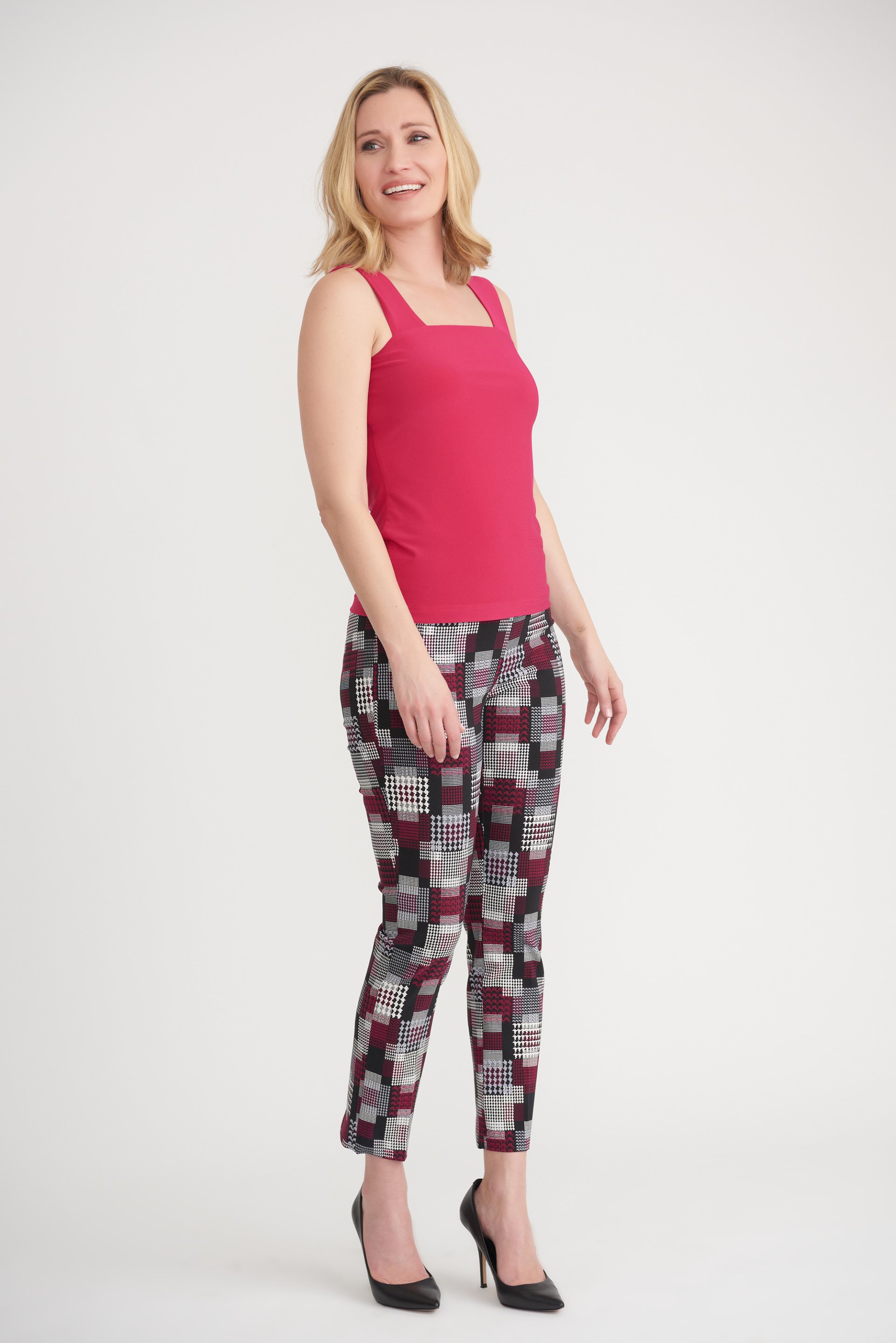 Gallery | Designer Boutique in Chattanooga, TN | Anna Ball White