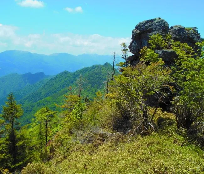 Iya Valley Hiking Portal