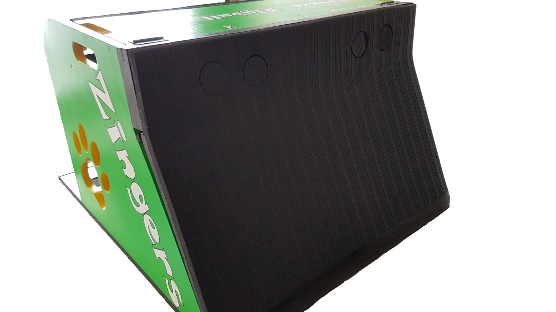 Supplier of Premium Flyball Boxes and related canine sports equipment