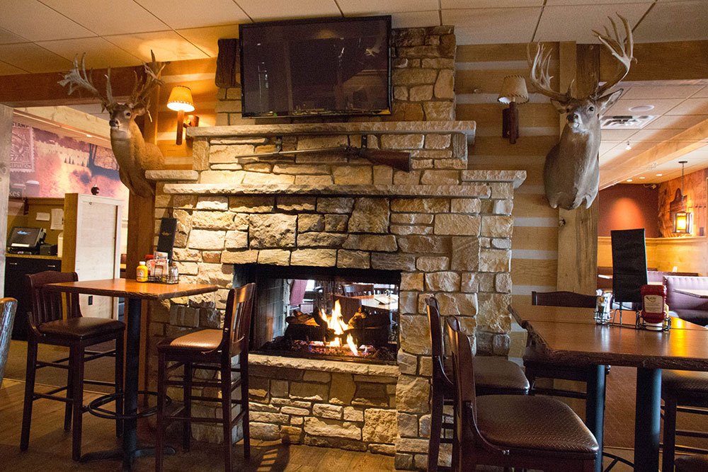 Antlers Fireside Grill - Stanwood, MI - Bar & Lounge