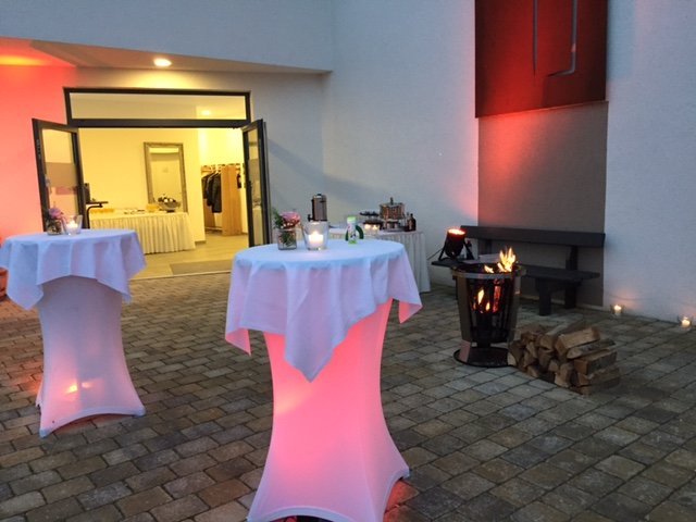 Ihr Party-Zubehör-Ausstatter: Fissler Post Stuttgart