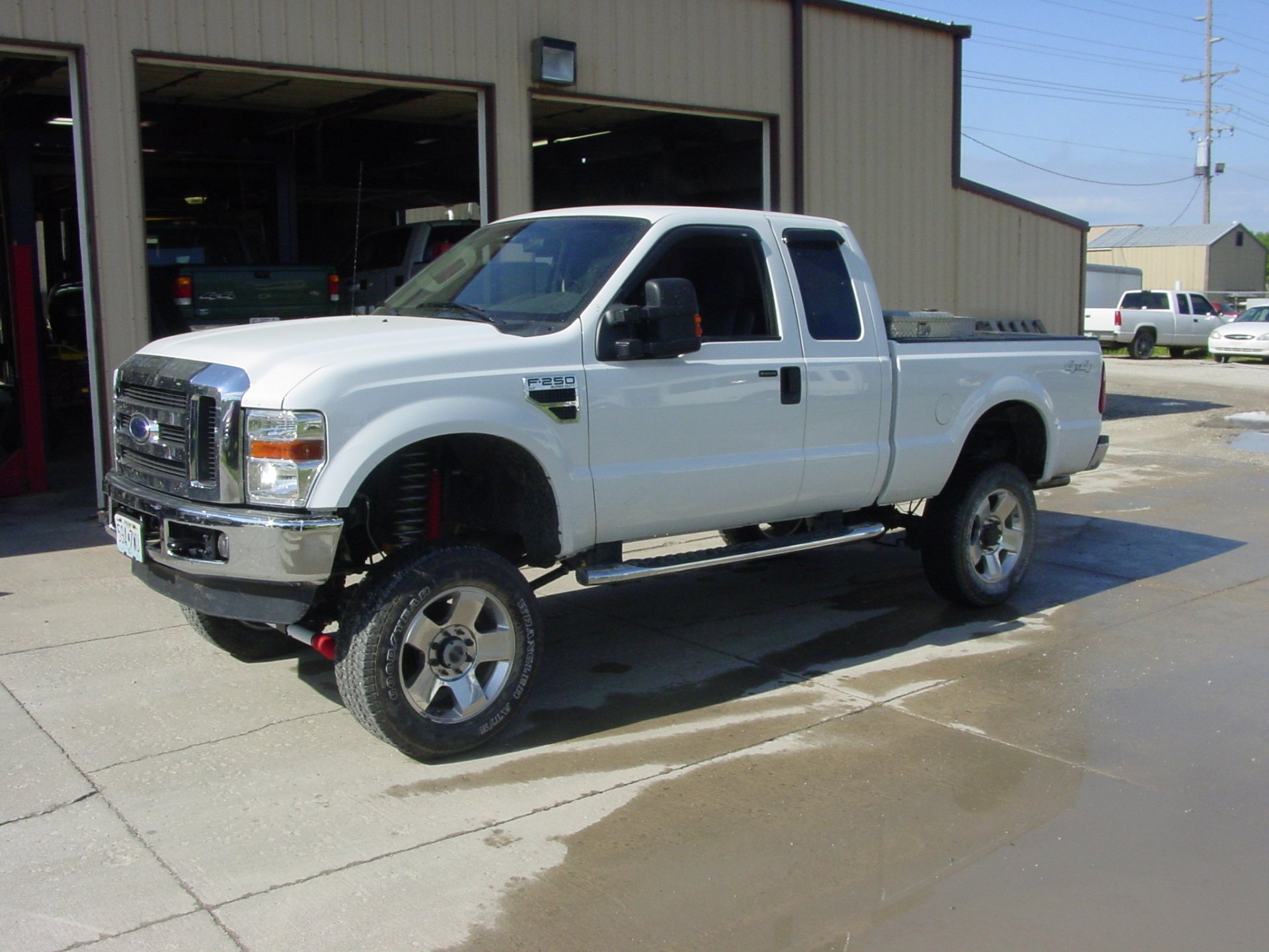 Gallery of Auto Repairs in Moberly, MO | KB Tire & Auto