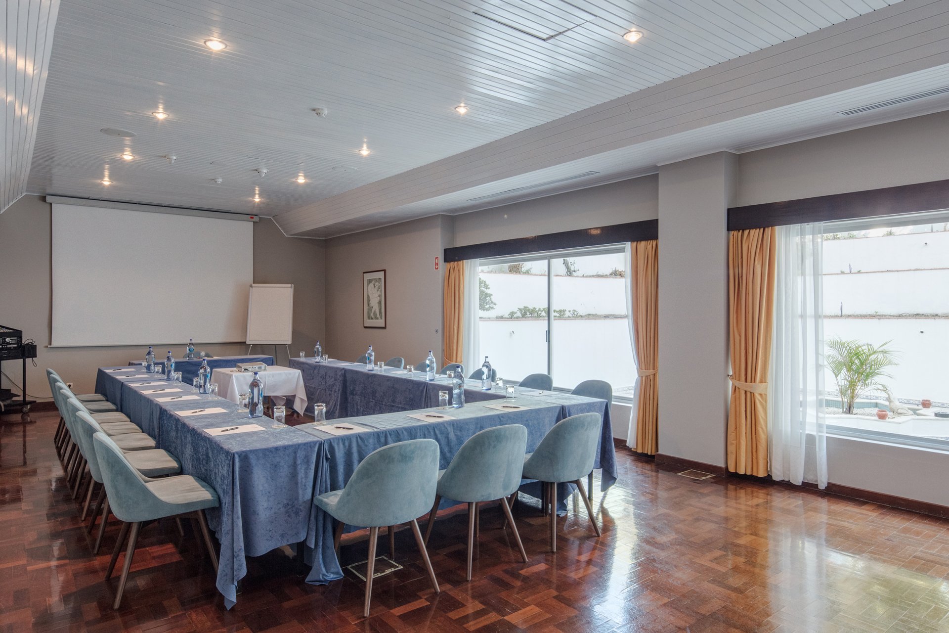 Weddings & Luxury Services | JJW Hotels & Resorts