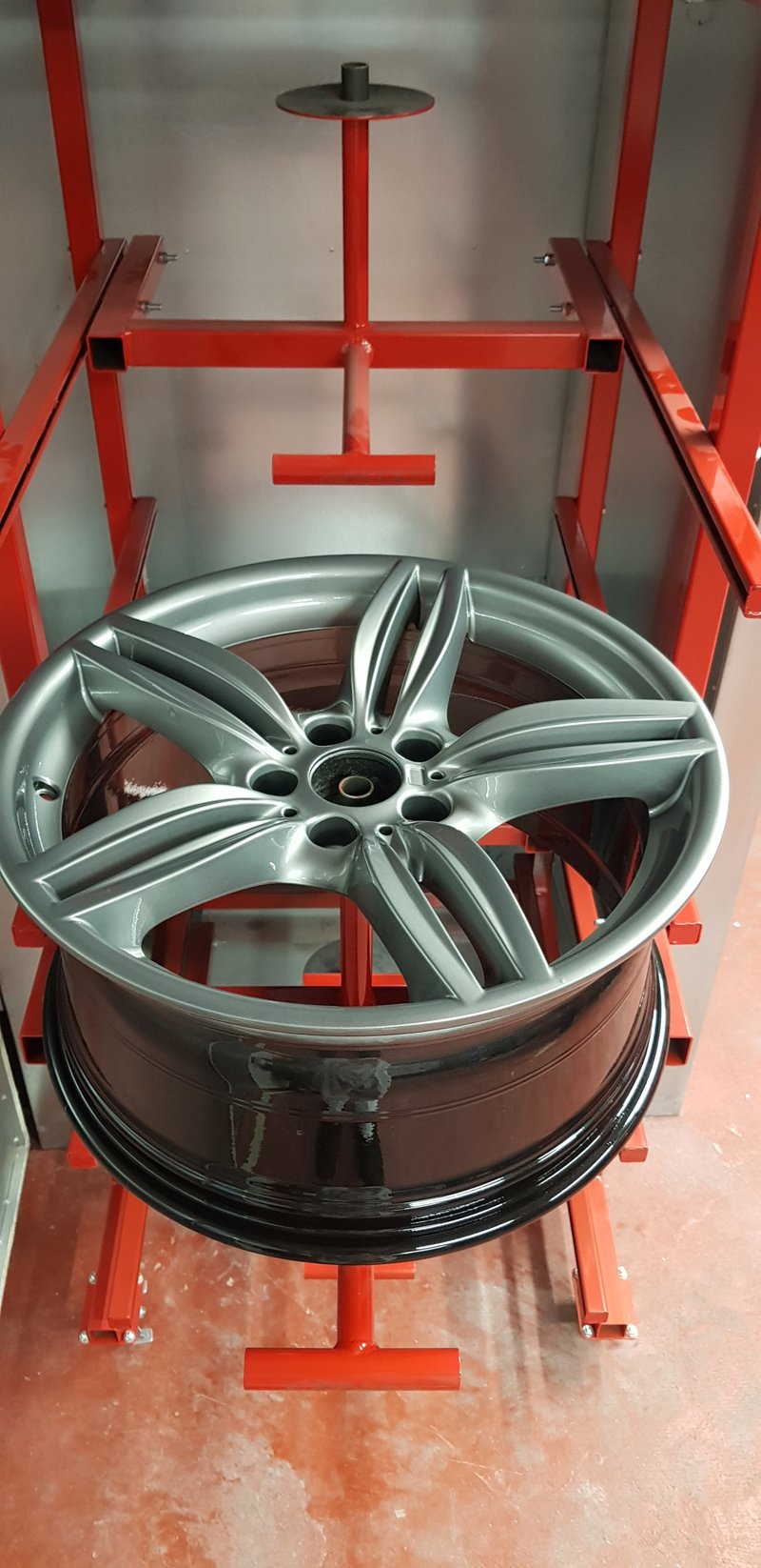 Alloy wheel straightening and buckle repairs | Alloy Fix Ltd