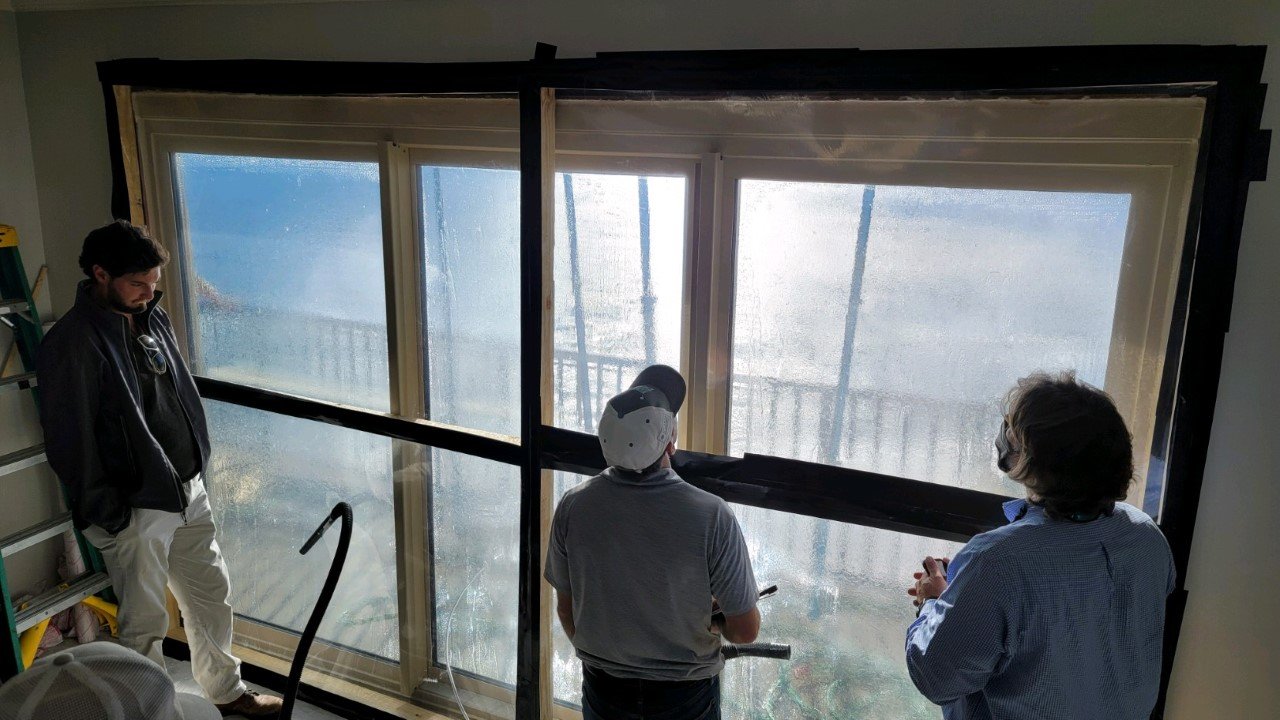 Fogged Glass Replacement by the Glass Center in PCB, FL