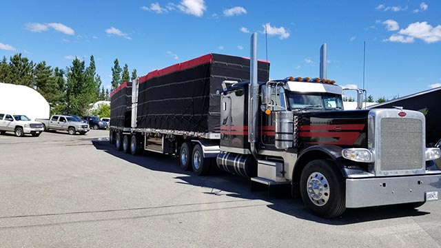 COVER-TECH | Flatbed Tarps | Truck Tarps | Steel & Lumber Tarps