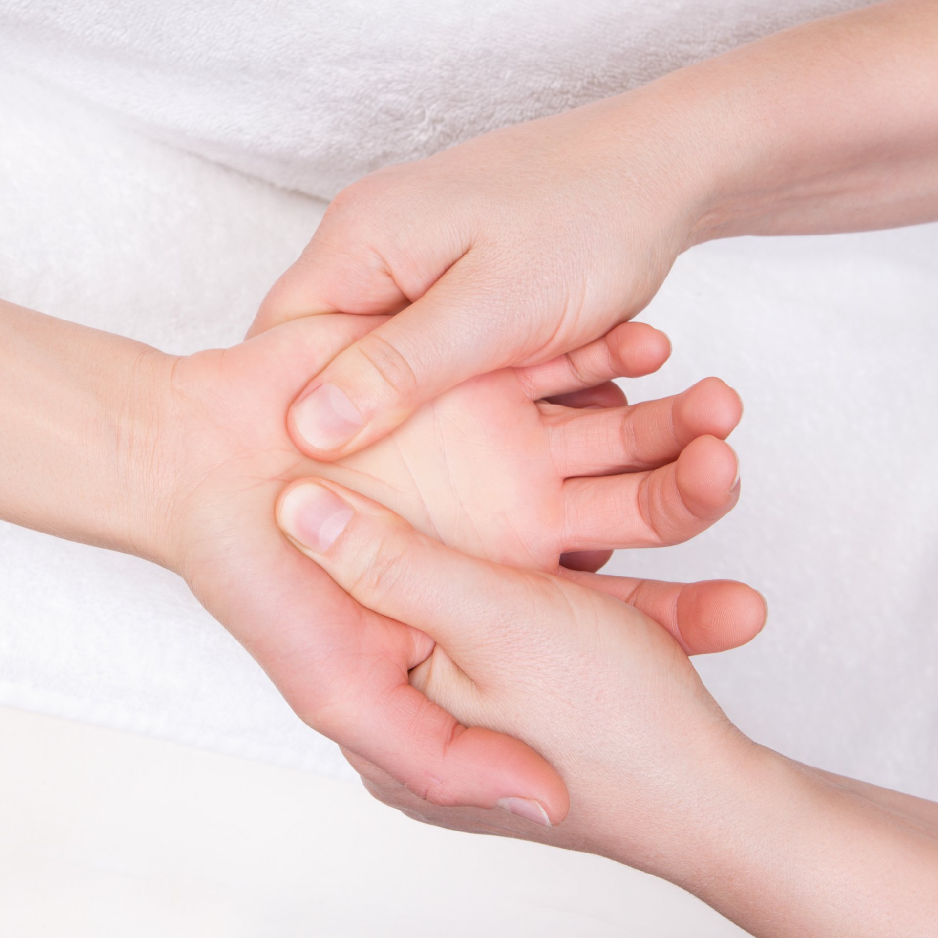 Home [www.reflexology-worcester.co.uk]