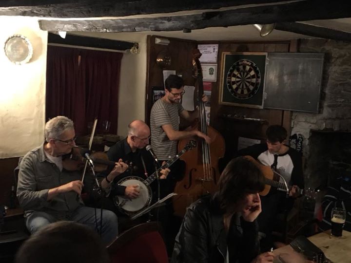 Live entertainment at The Bradworthy Inn