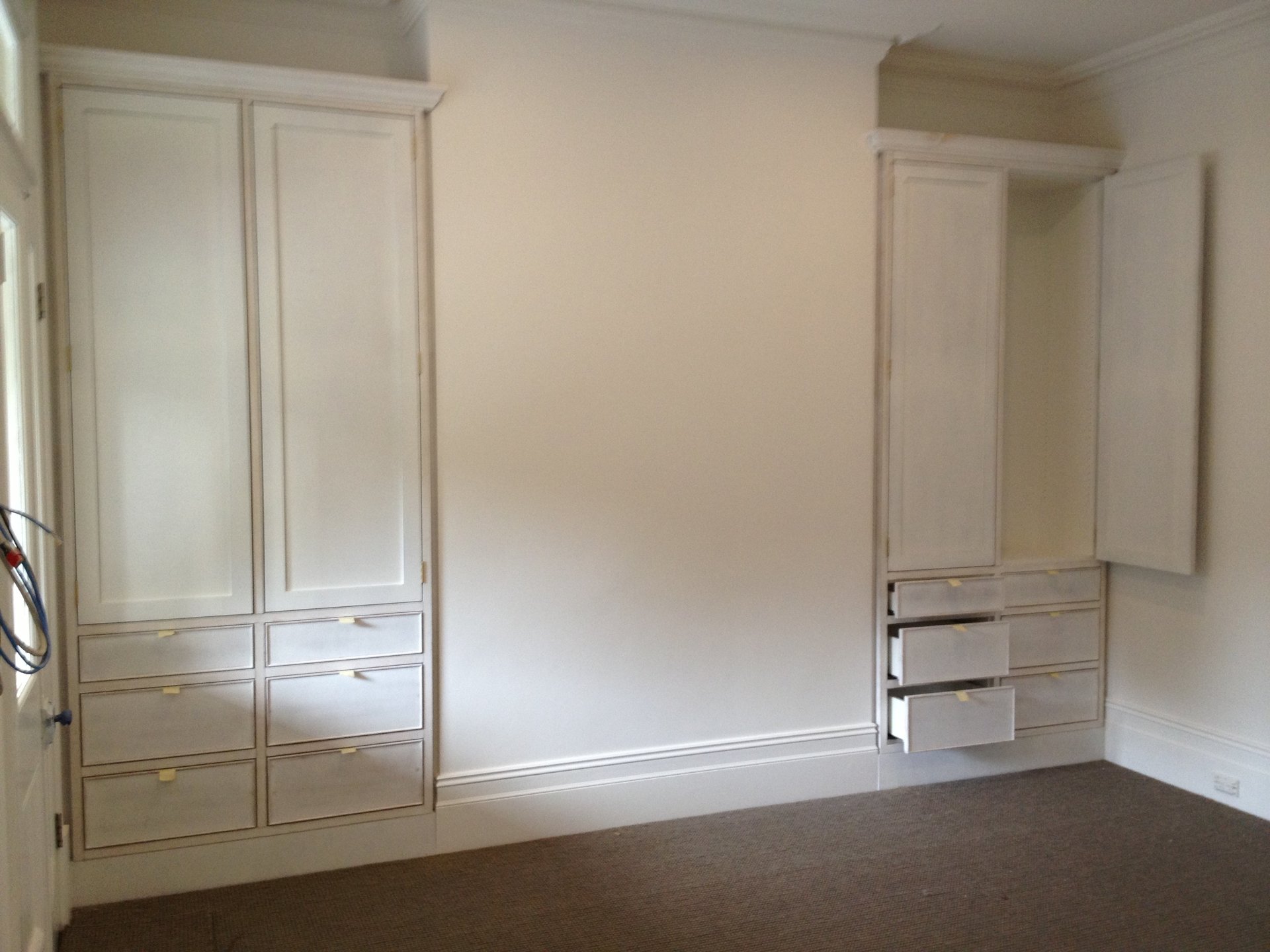 James Cook Cabinets Bespoke Cabinet and Joinery Specialists