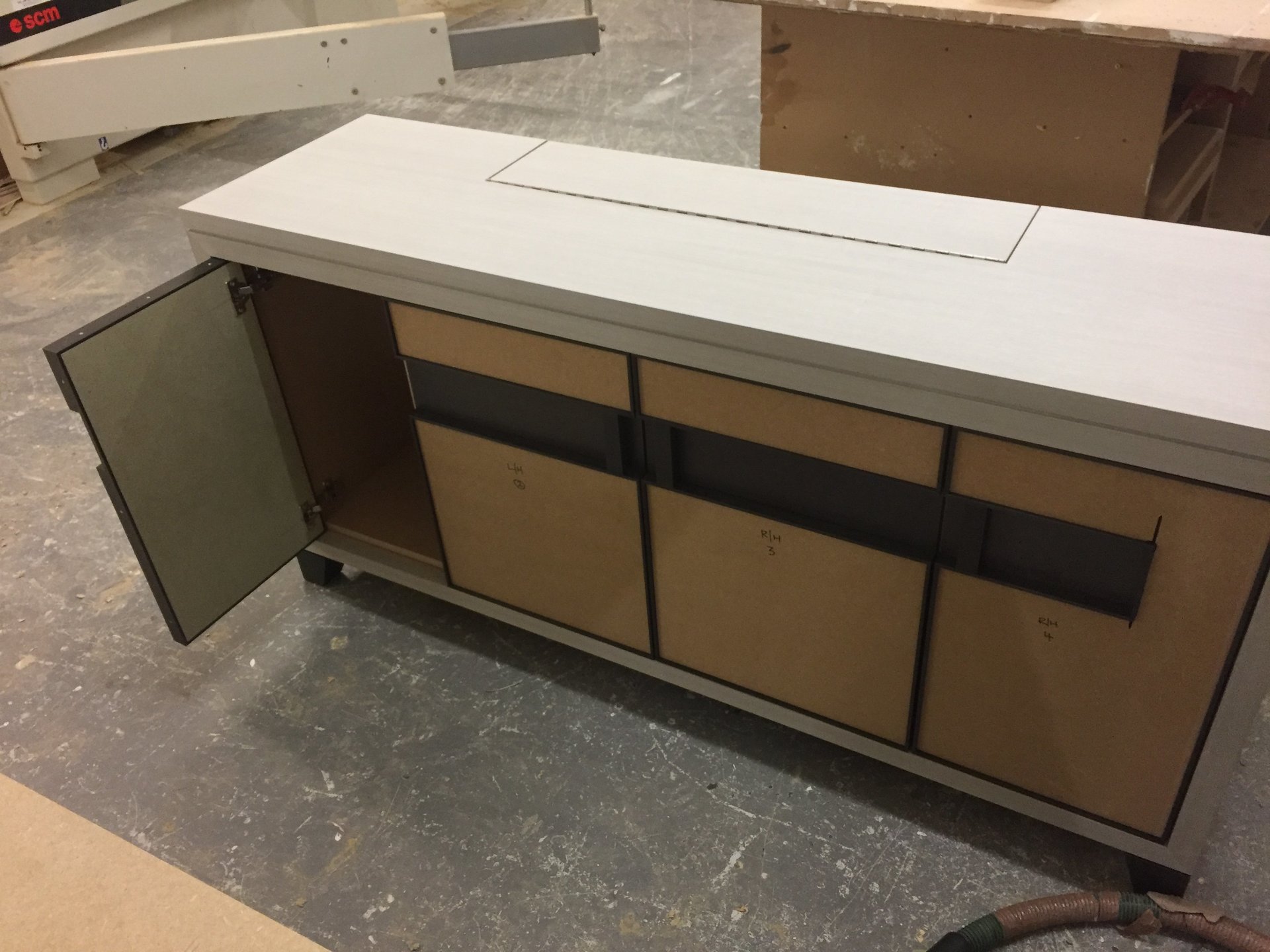 James Cook Cabinets Bespoke Cabinet and Joinery Specialists