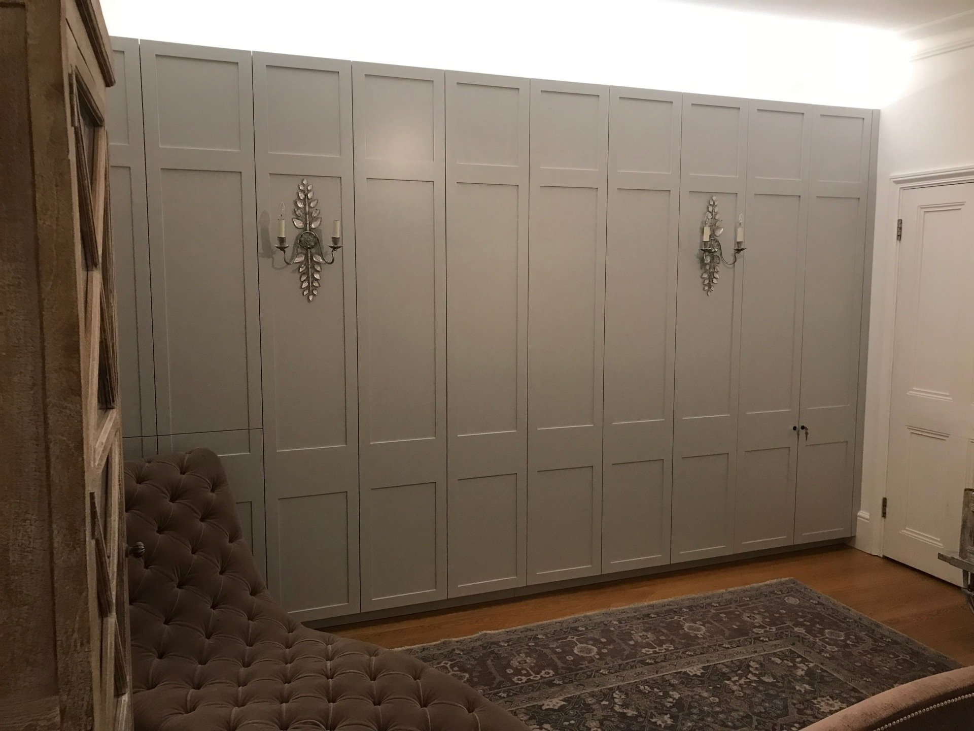 James Cook Cabinets Bespoke Cabinet and Joinery Specialists