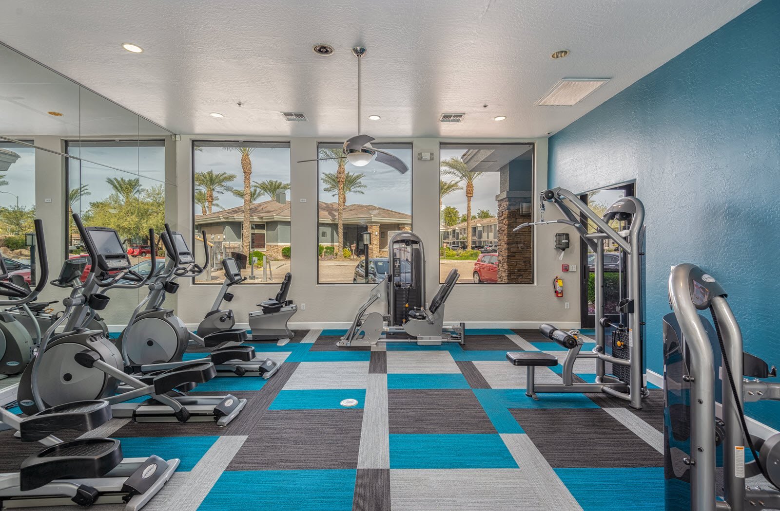 Element Deer Valley | Apartments in Phoenix, AZ