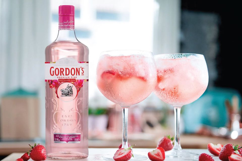 Pink gin spritz