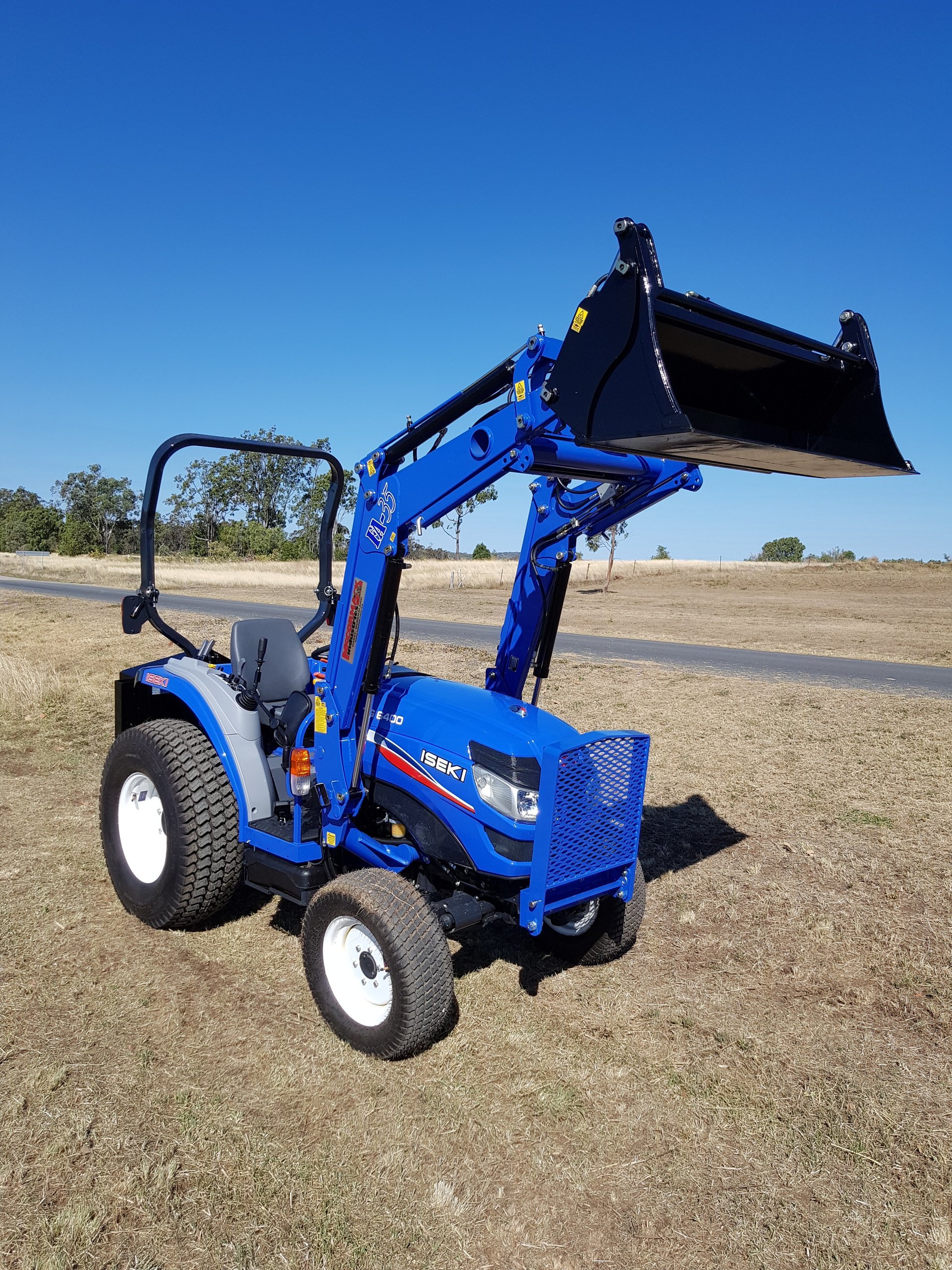 McCormack Industries - Aubigny, QLD - Front-End Loaders