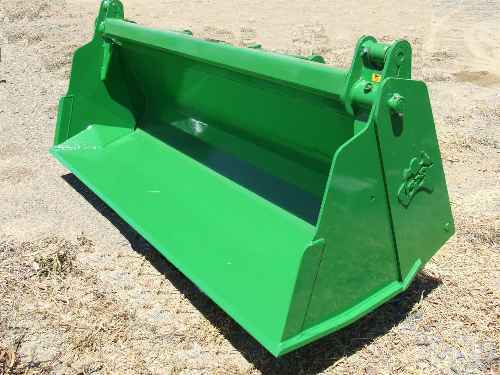 Front End Loader Buckets | McCormack Industries