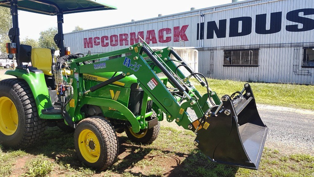 Front End Loaders & Kits - McCormack Industries