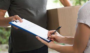 Fast Forward Direct Couriers Limited- courier service, Bourne