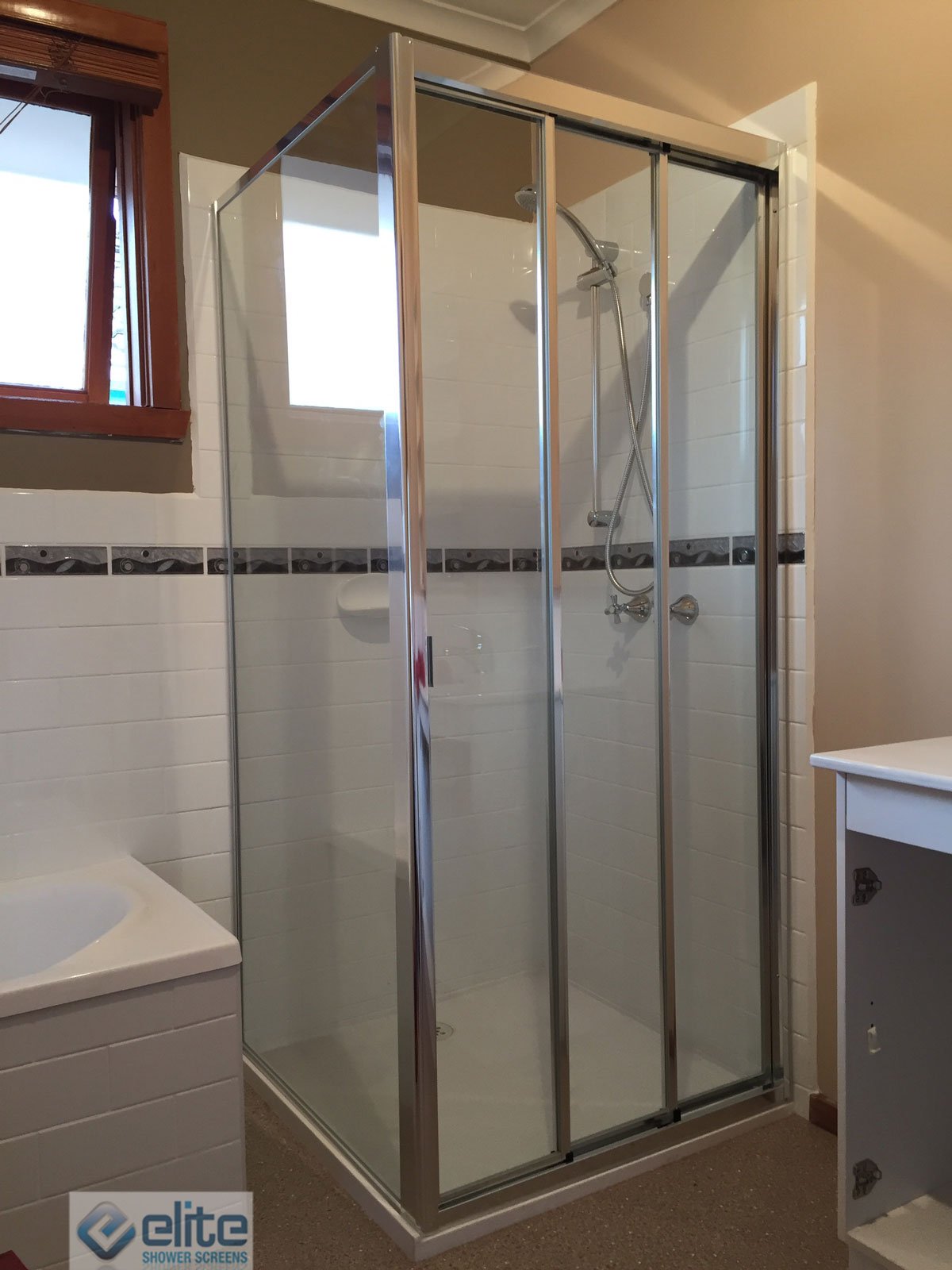 Fully Framed Sliding Shower Screen