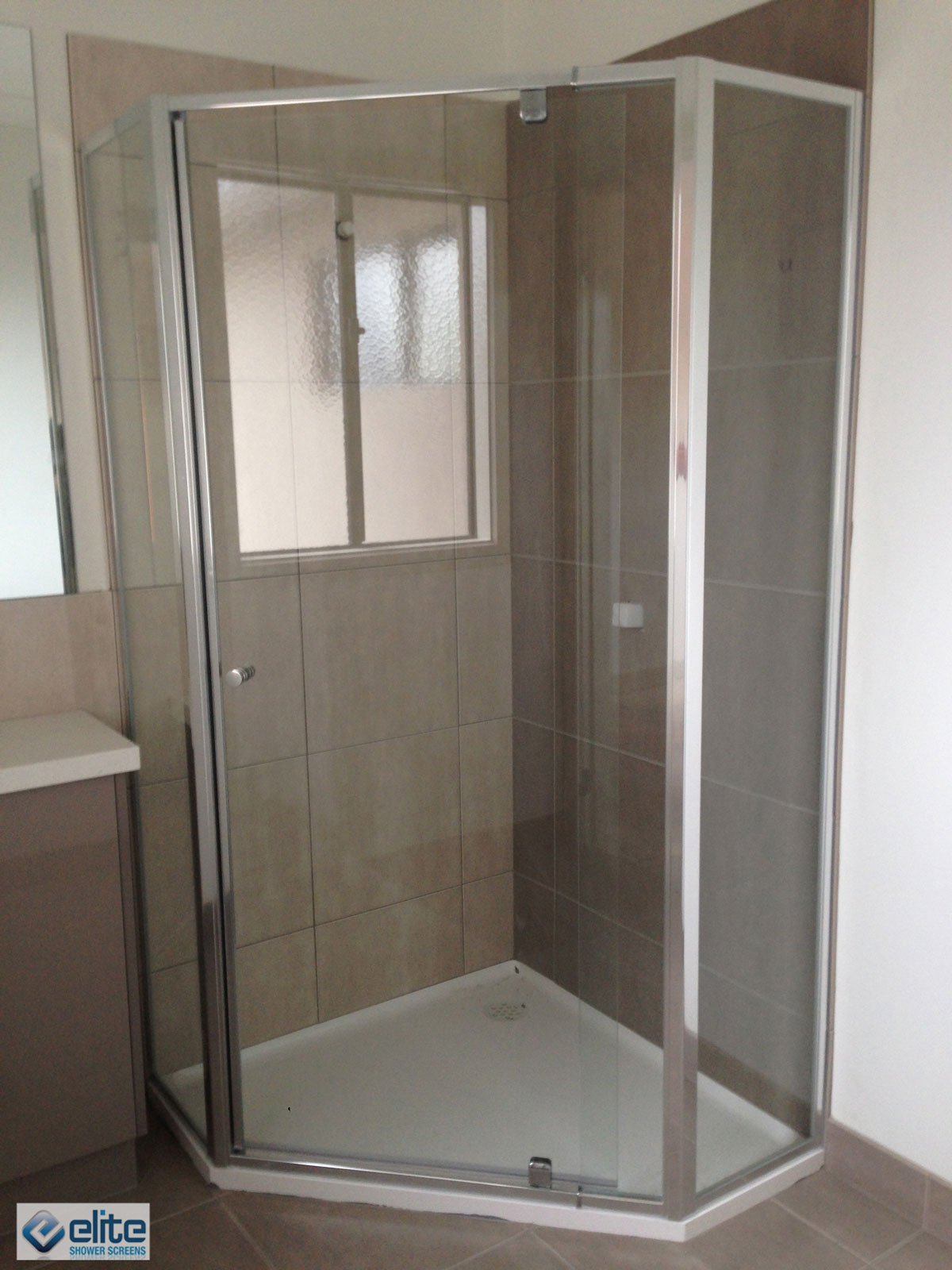 Optima Semi-Frameless Pivot Shower Screen Melbourne
