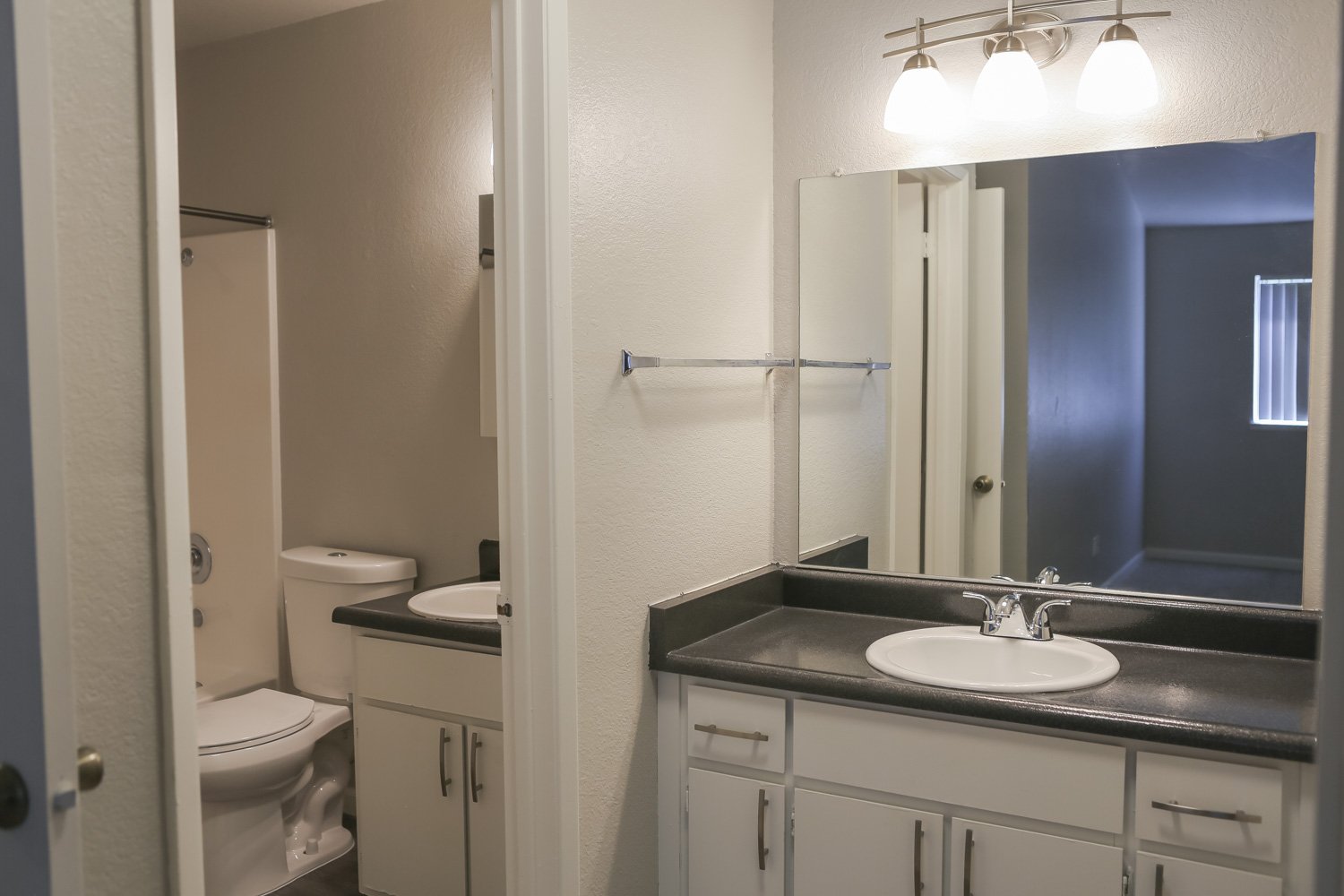 Sierra Ridge Apartments | Apartments for Rent in Citrus Heights, CA