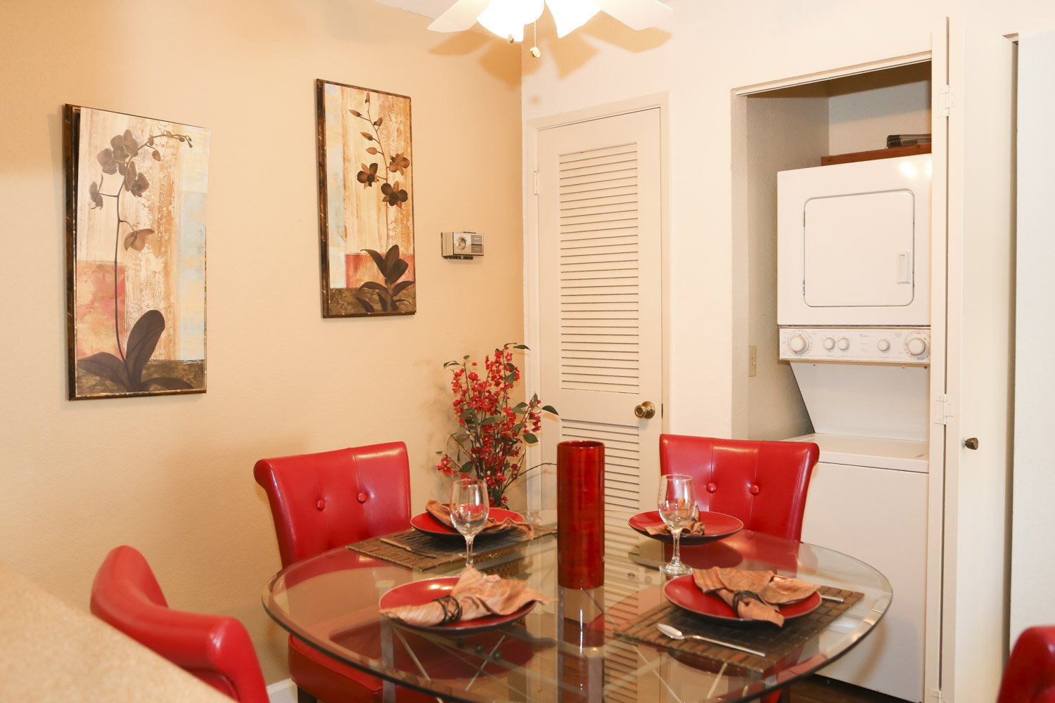 Sierra Ridge Apartments | Apartments for Rent in Citrus Heights, CA