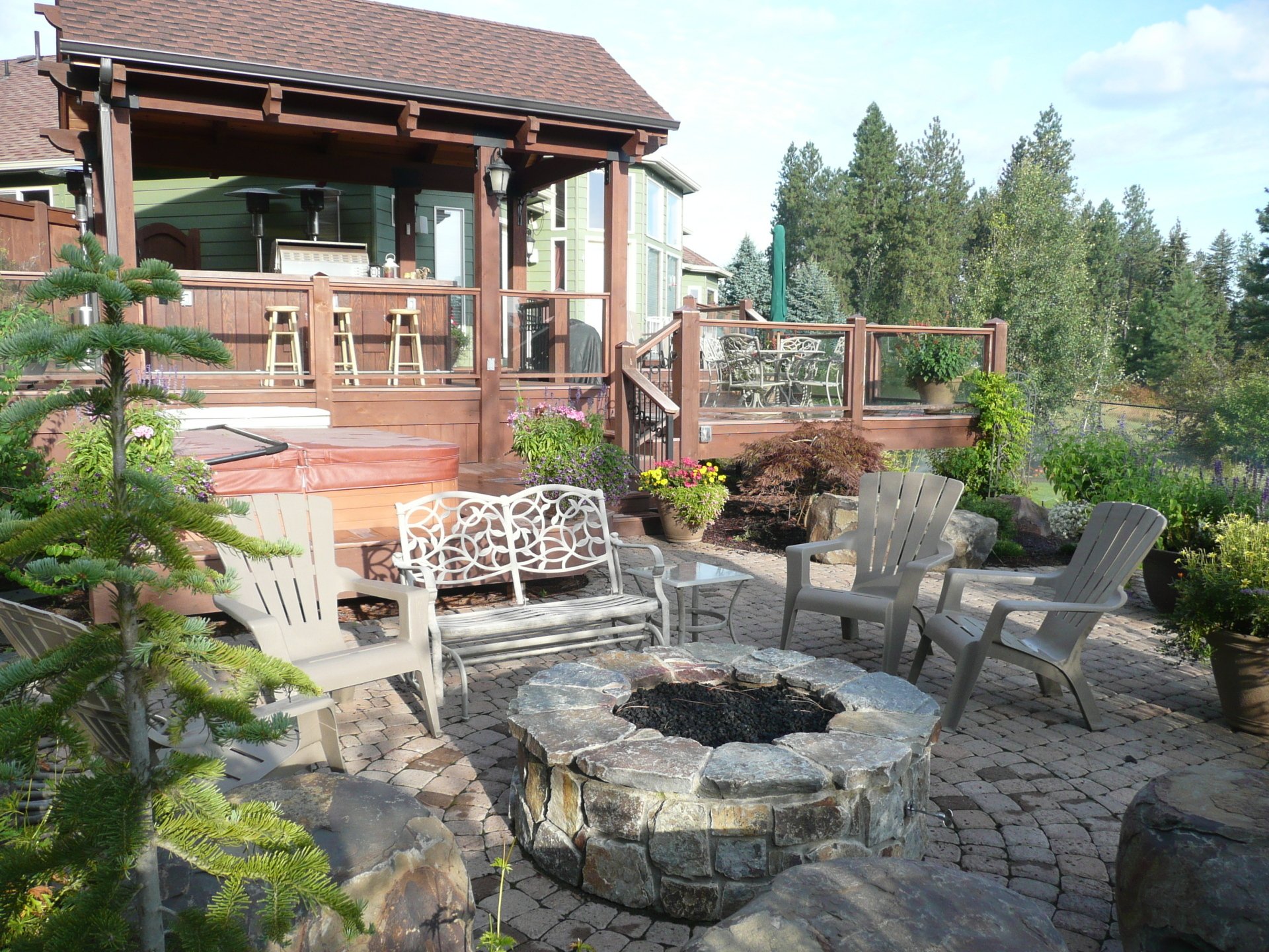 Outdoor Entertainers Delight - Landscape Design - Spokane, Coeur d'Alene