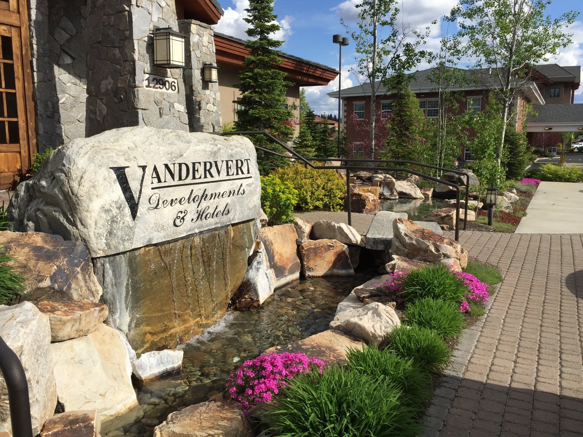 Commercial Landscape Designers & Architects in Spokane , Coeur d'Alene