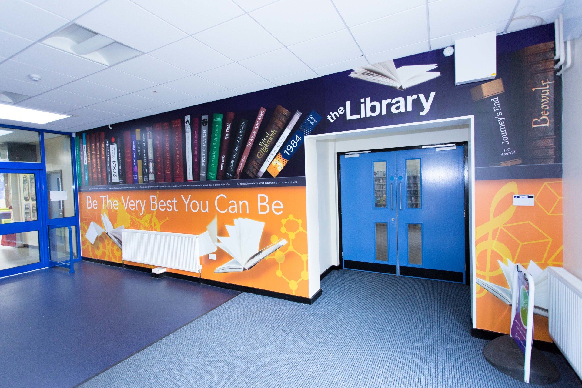 Graphic design, large format printing and feature walls UK: Fusional