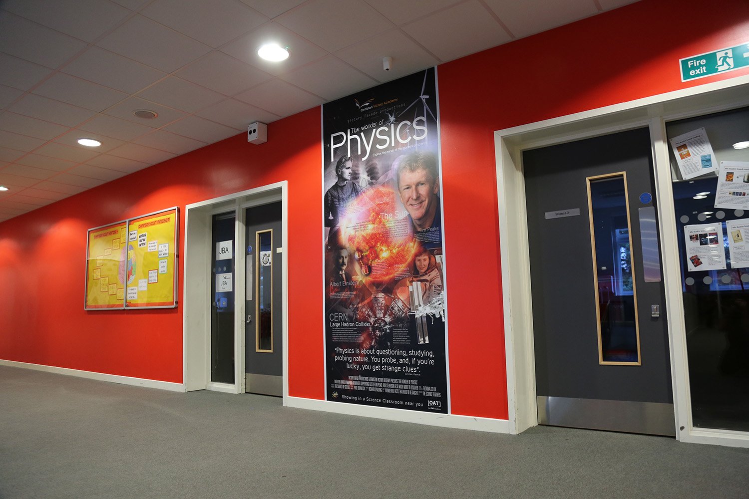 Graphic design, large format printing and feature walls UK: Fusional