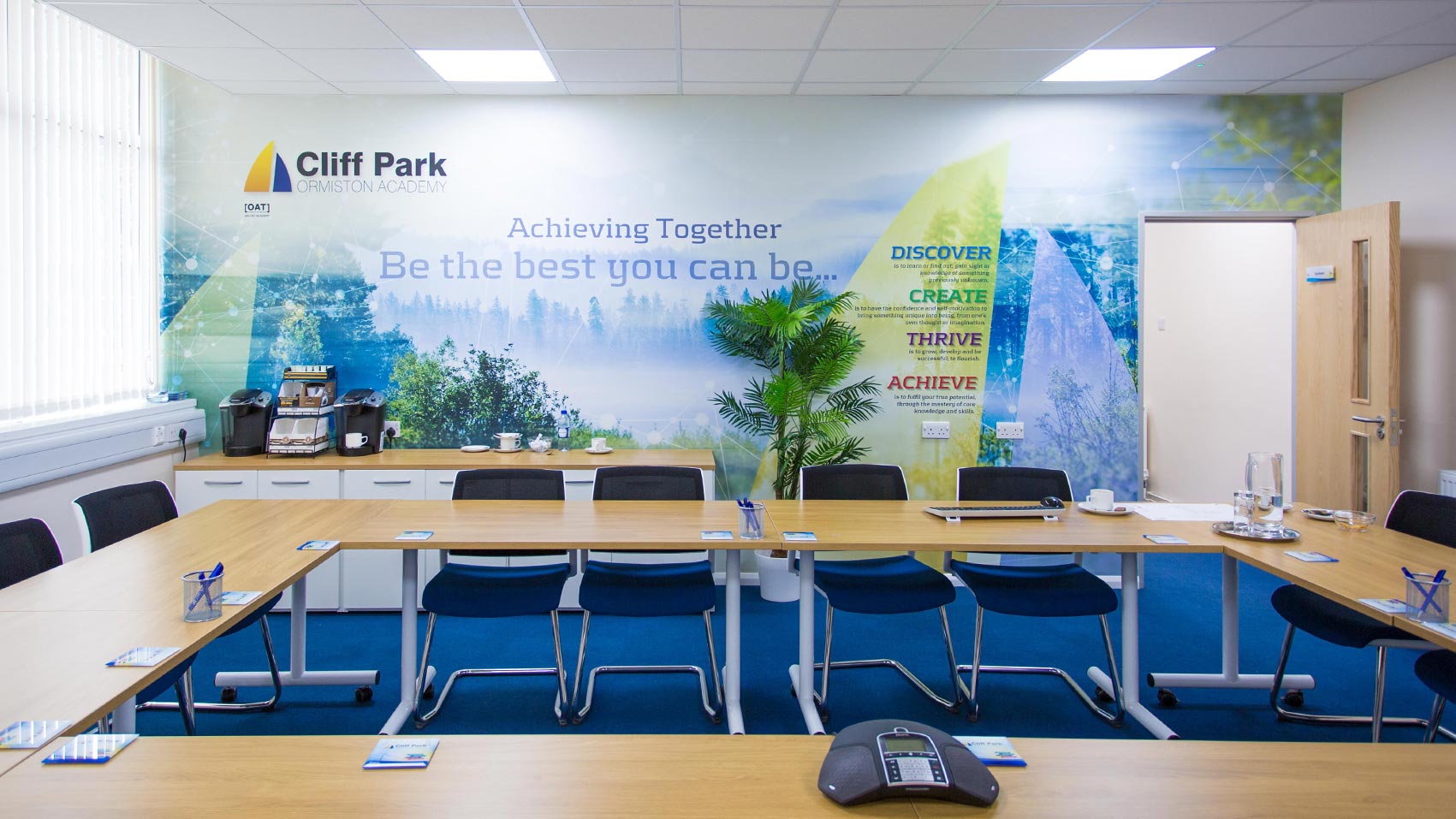 Graphic design, large format printing and feature walls UK: Fusional