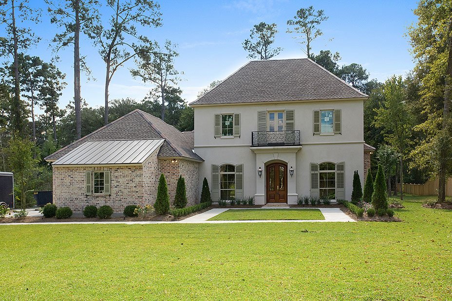Beautiful Custom Home Designs with Luxury Exterior Features You'll Love
