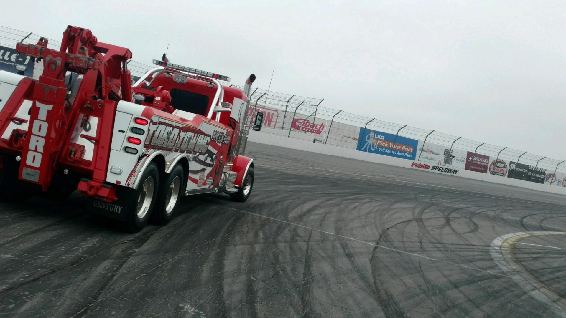 Toro Towing - Inland Empires #1 Semi and Heavy Equipment Tow Company
