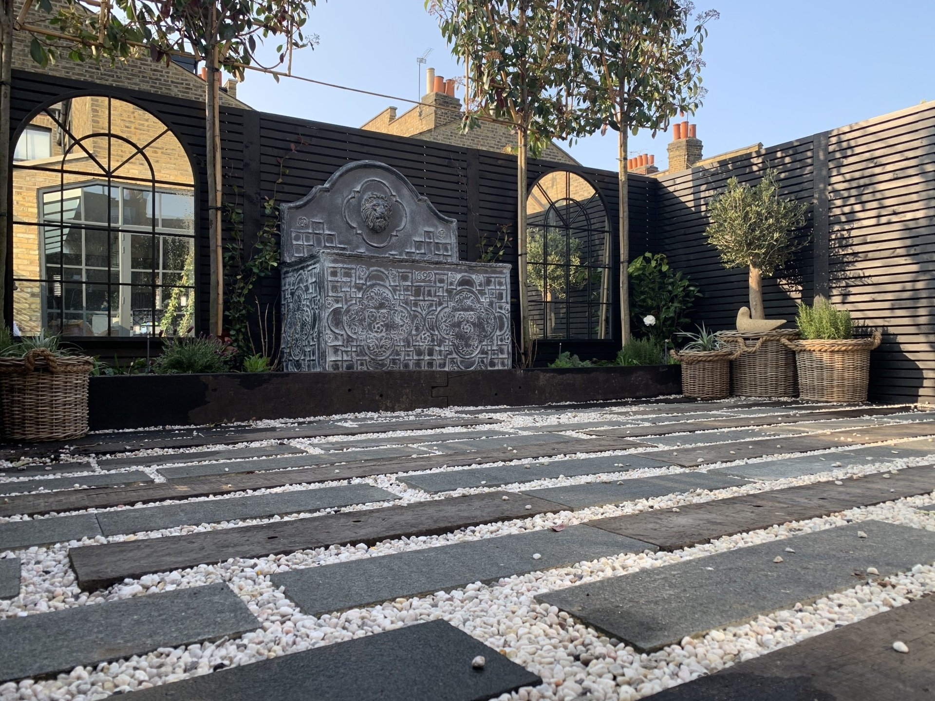 Simply Fences - Fast, Expert Fencing Installation in London