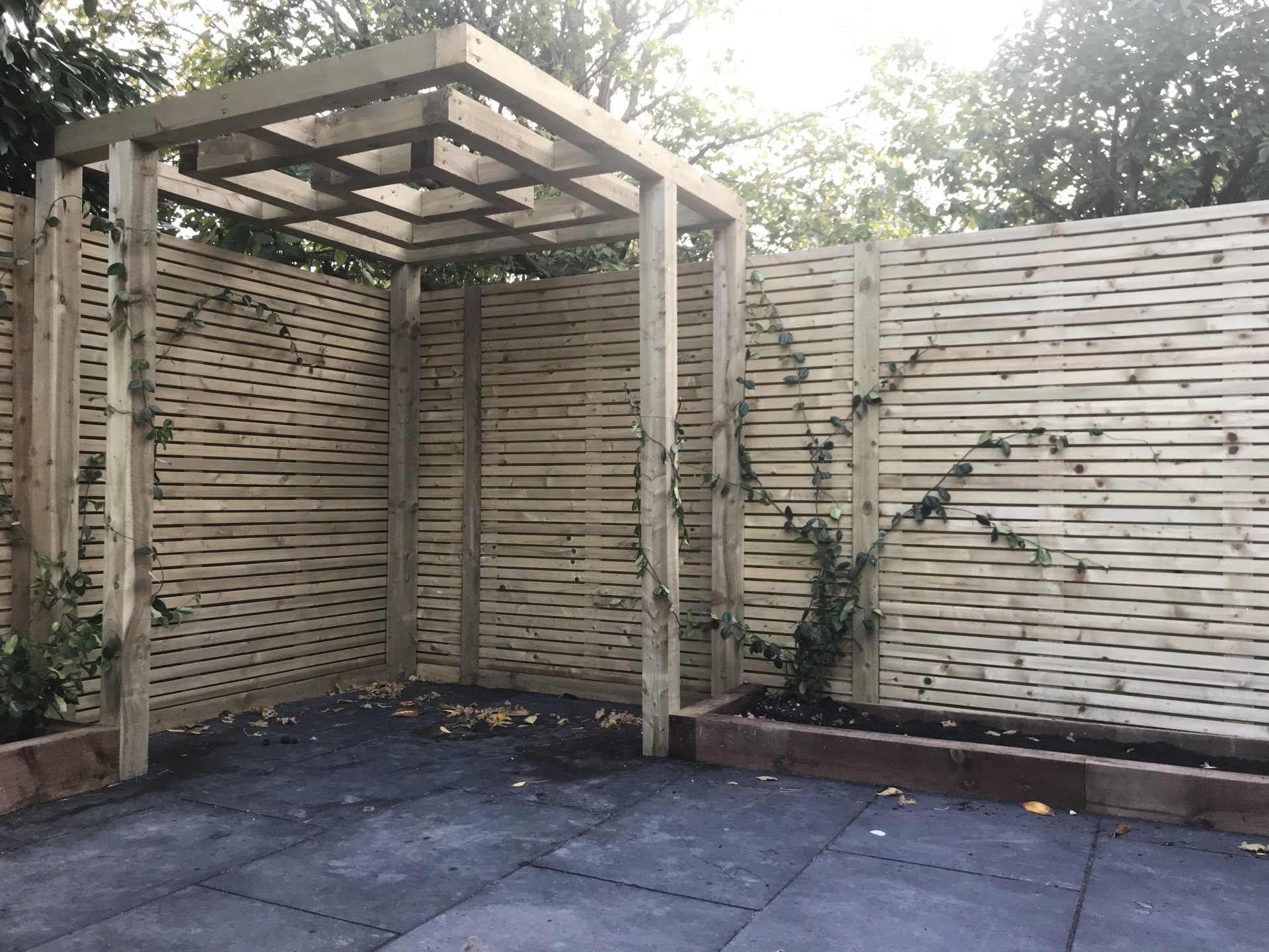 Simply Fences - Fast, Expert Fencing Installation in London