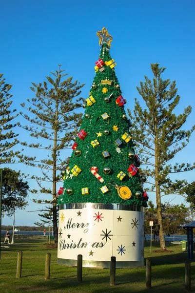 Christmas Decorations Australia-Wide | Wilsons Displays